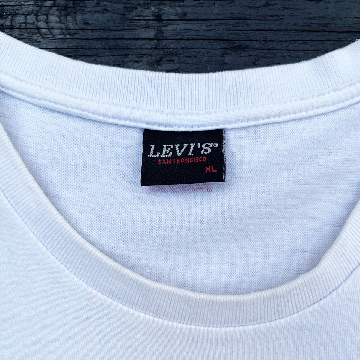 FLAT ERIC 'FLAT SOUNDZ' LEVI'S '01 T-SHIRT – Temple of Nostalgia